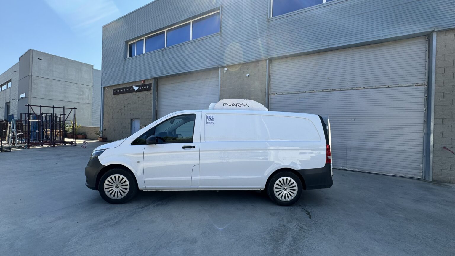 Mercedes Sprinter- Furgonetas GNC - Diesel convertido a gas GNC ...